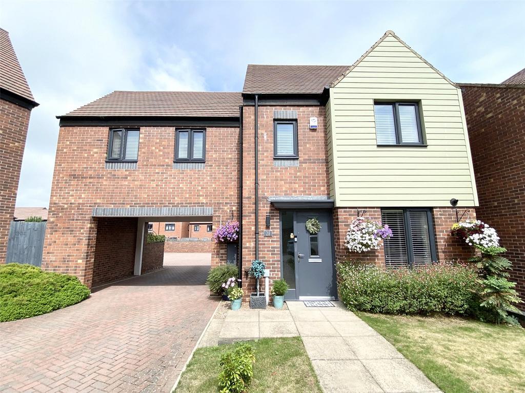 Lloyd Close, Lawley, Telford... 3 bed detached house - £280,000