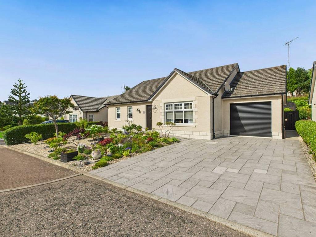 Turriff AB53 3 bed detached bungalow for sale - £250,000