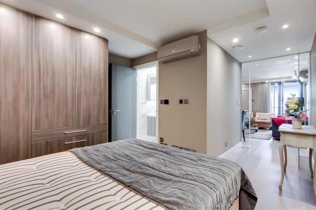 Cresta House Finchley Road Swiss... 2 bed flat - £3,445 pcm (£795 pw)