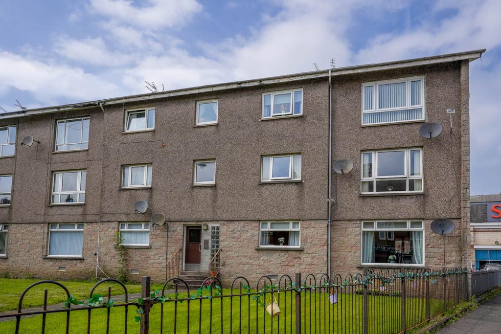 Lainshaw Street, Stewarton 2 bed flat for sale - £75,000