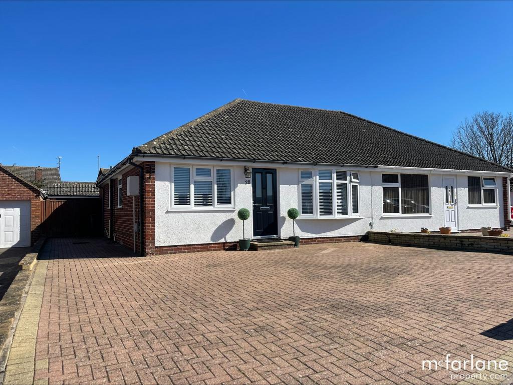 Summerhouse Road, Swindon SN4 2 bed semi-detached bungalow - £315,000