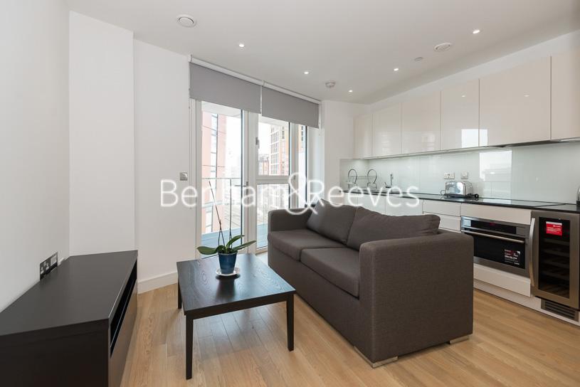 Wandsworth Road, Nine Elms SW8 Studio to rent - £2,600 pcm (£600 pw)