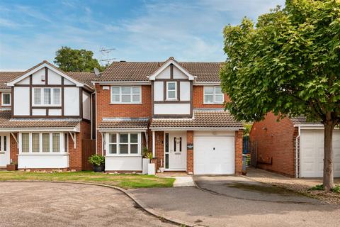 Main Street, Lowdham NG14 7BD 4 bed cottage - £450,000