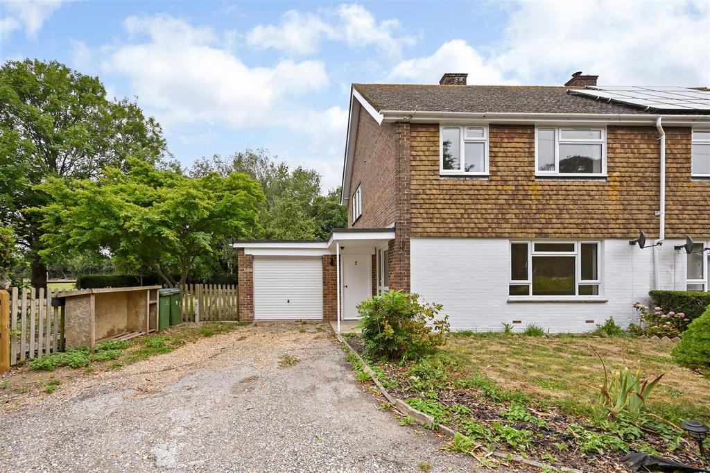 Lyminster Road, Lyminster 3 bed semi-detached house - £1,600 pcm (£369 pw)