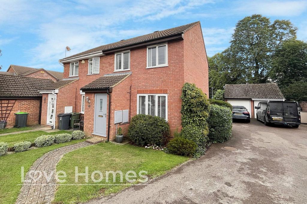 Thames Close, Flitwick 3 bed semi-detached house - £365,000