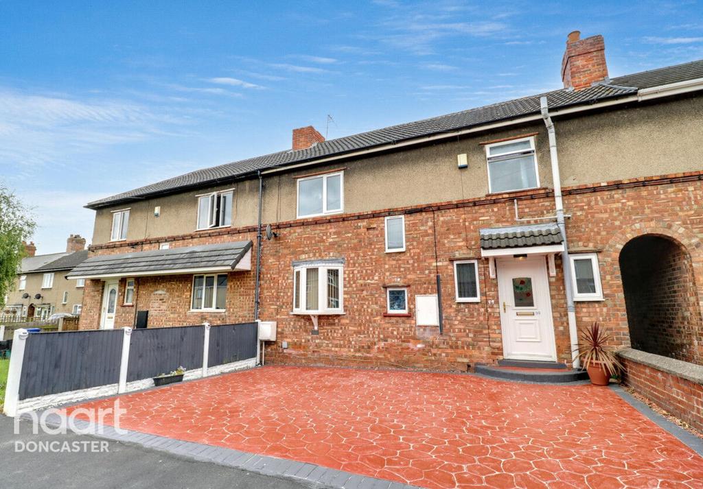 New Street, Carcroft, Doncaster 3 bed terraced house for sale - £150,000