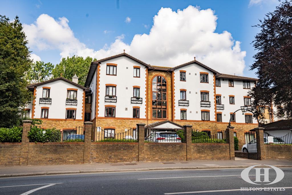 Lampton Road, Hounslow Studio for sale - £190,000