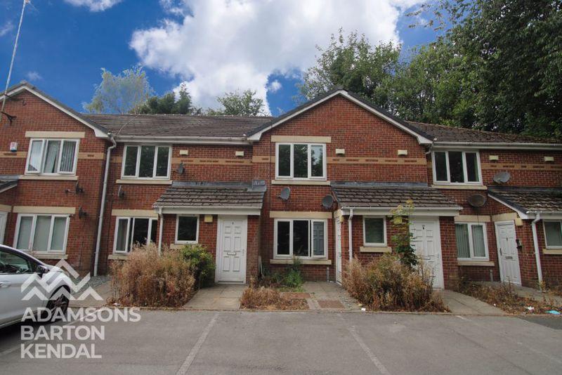 Heights Court, Cronkeyshaw, Rochdale... 2 bed apartment for sale - £110,000