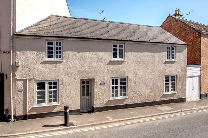 Sand Street Taunton Ta4 4 Bed Semi Detached House For Sale £395 000