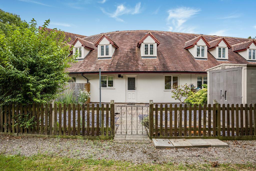 Cam, Dursley GL11 2 bed terraced house for sale - £270,000