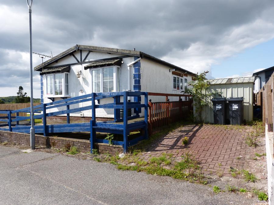 Manor Park, Penwithick PL26 2 bed park home - £80,000