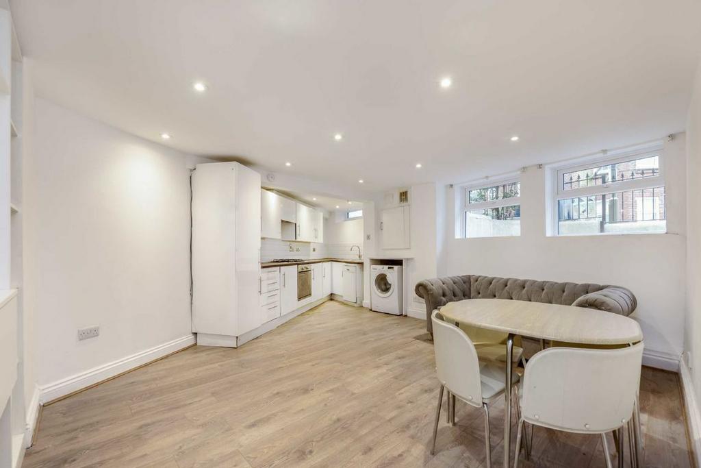 Church Walk, London NW2 2 bed flat to rent - £1,798 pcm (£415 pw)