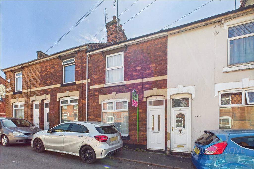 Sackville Street, Northamptonshire NN16 2 bed terraced house - £850 pcm (£196 pw)