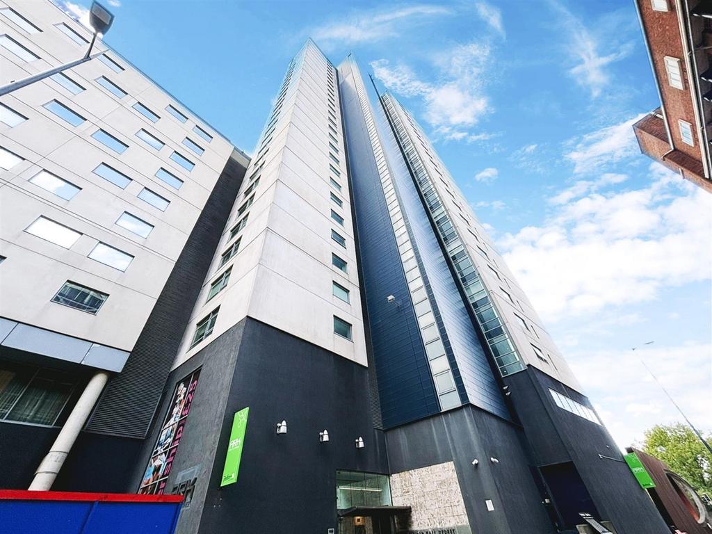 Beetham Tower, Liverpool L3 1 bed apartment - £110,000