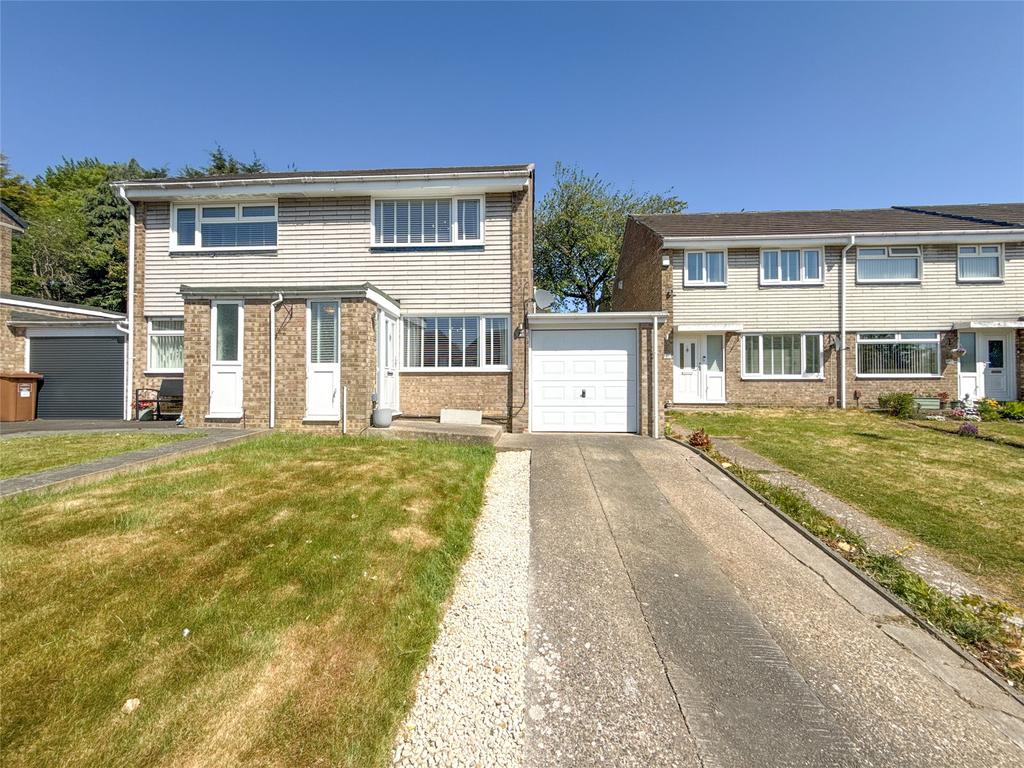 Highworth Drive, Springwell Village... 2 bed semi-detached house - £155,000