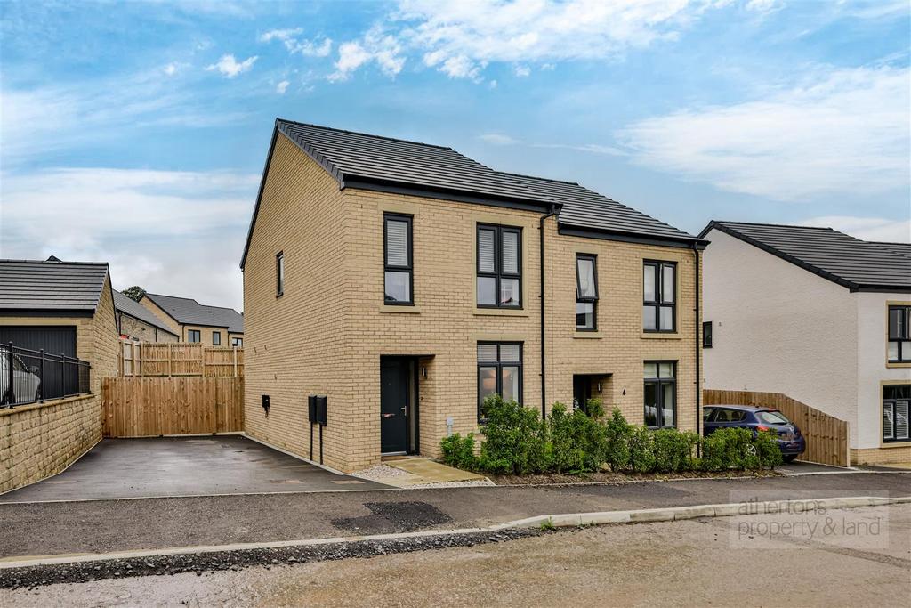 Springwood Drive, Whalley, Ribble Valley 2 bed semi-detached house - £ ...