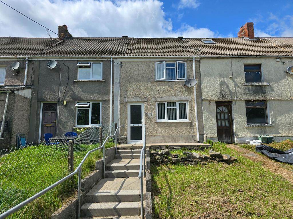 Ynysmeudwy Road, Swansea SA8 2 bed terraced house - £120,000