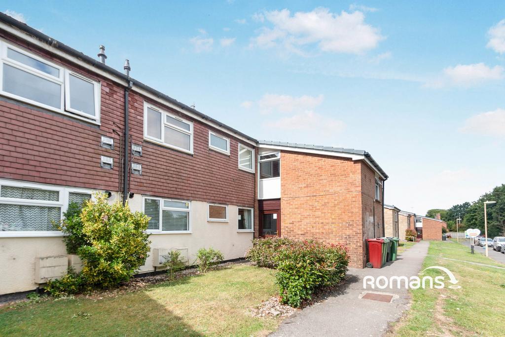 Sherborne St. John, Basingstoke... 2 bed flat - £1,200 pcm (£277 pw)