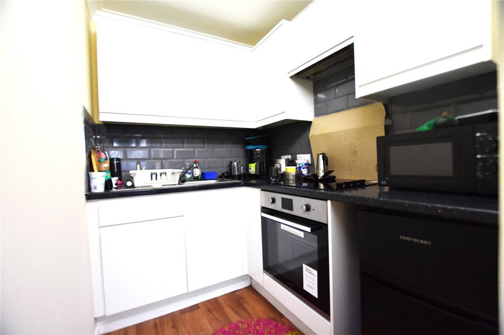 Mayday Road, Thornton Heath, CR7 1 bed apartment to rent - £1,100 pcm ...