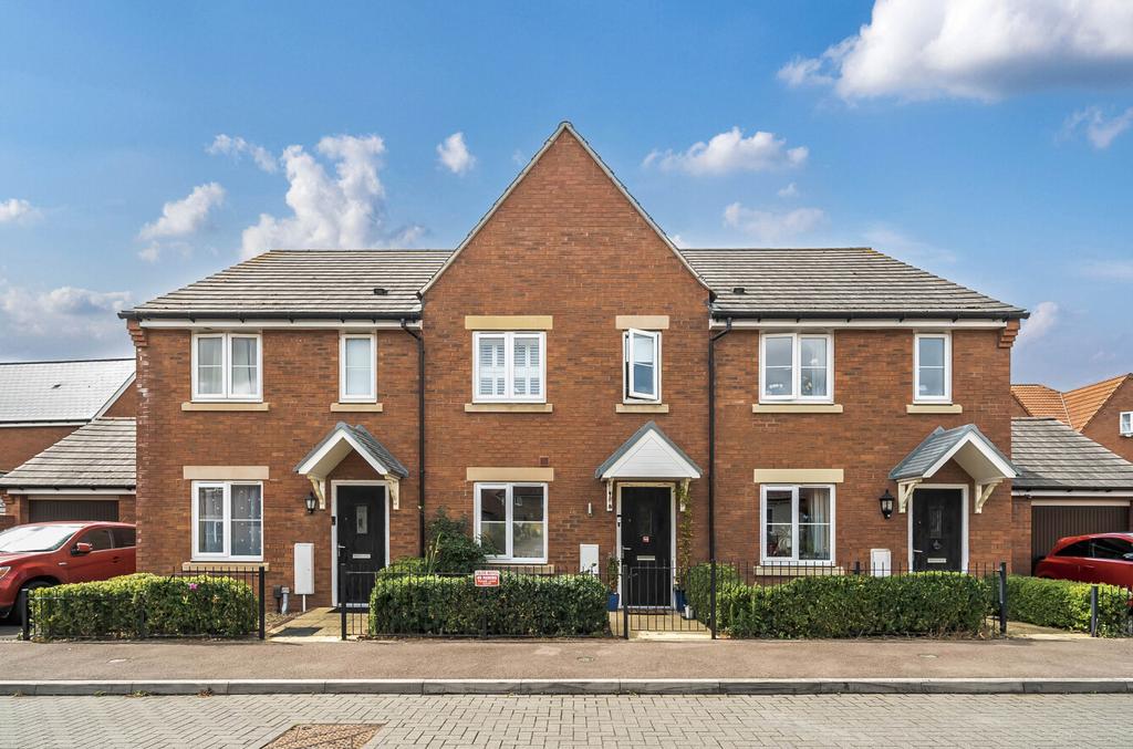 Little Grebe Road, Bishops Cleeve... 3 bed terraced house - £325,000