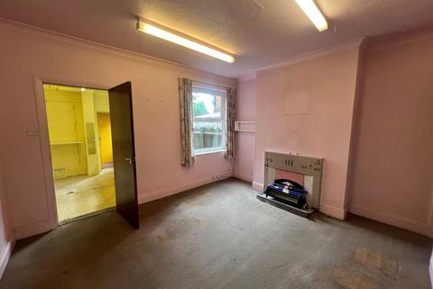 Auction Properties For Sale In Wolverhampton | OnTheMarket