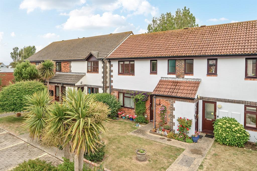 Green Court, Cakeham Road, East... 2 bed flat - £950 pcm (£219 pw)