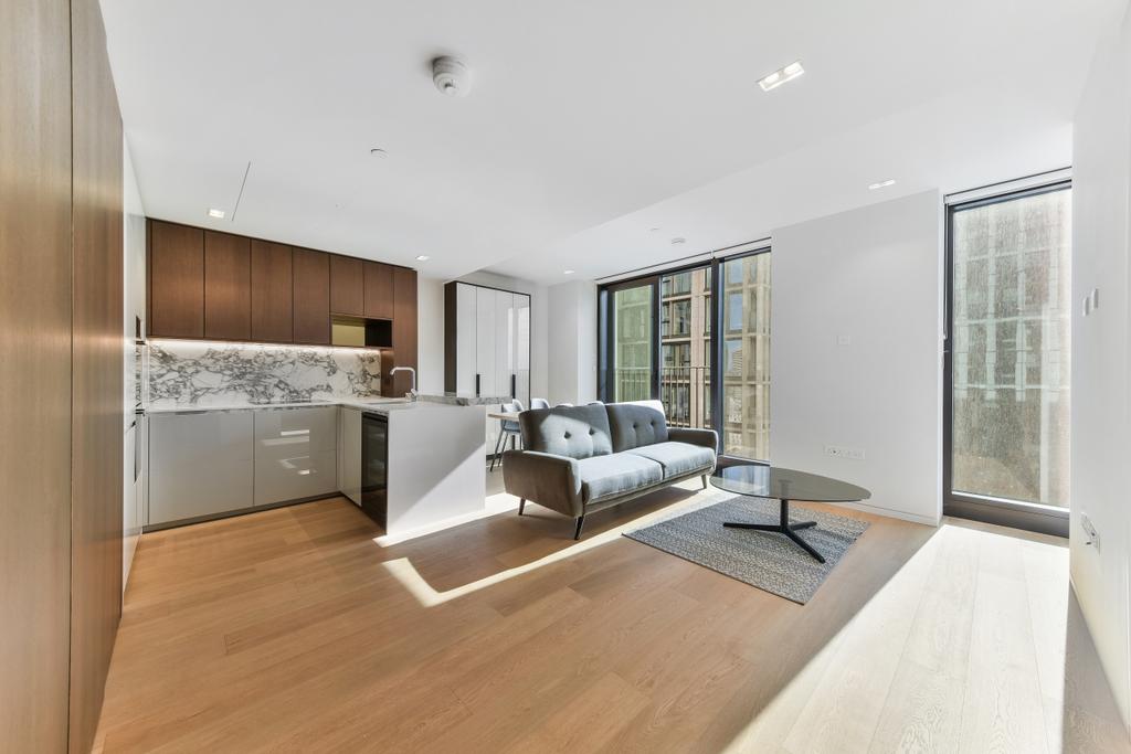 Casson Square, Waterloo, London, SE1 1 bed flat - £3,987 pcm (£920 pw)