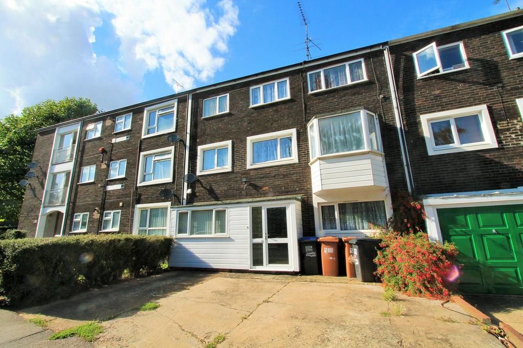 Northdown Road, Hatfield, AL10 5 bed terraced house to rent - £2,400 ...