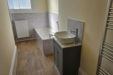 Houses to rent in Dover | OnTheMarket
