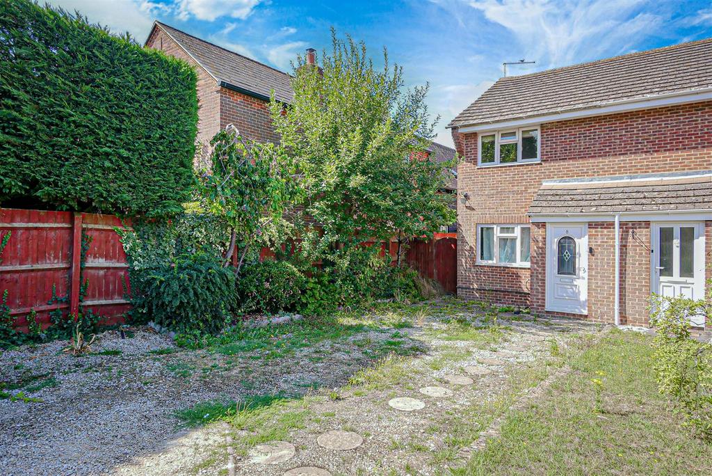 Flemming Avenue, Chalgrove OX44 2 bed semi-detached house for sale - £ ...