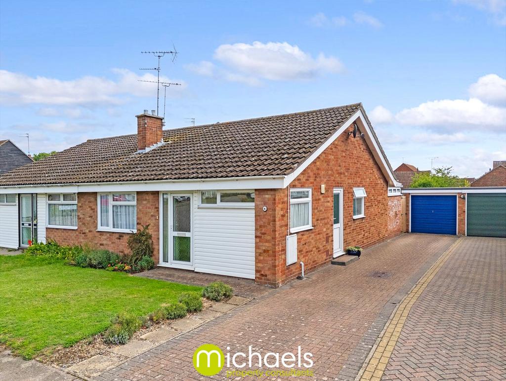 Salary Close, Colchester, CO4 2 bed semi-detached bungalow for sale - £ ...