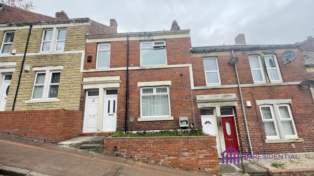 King Edward Street, Felling NE8 3 bed flat - £750 pcm (£173 pw)