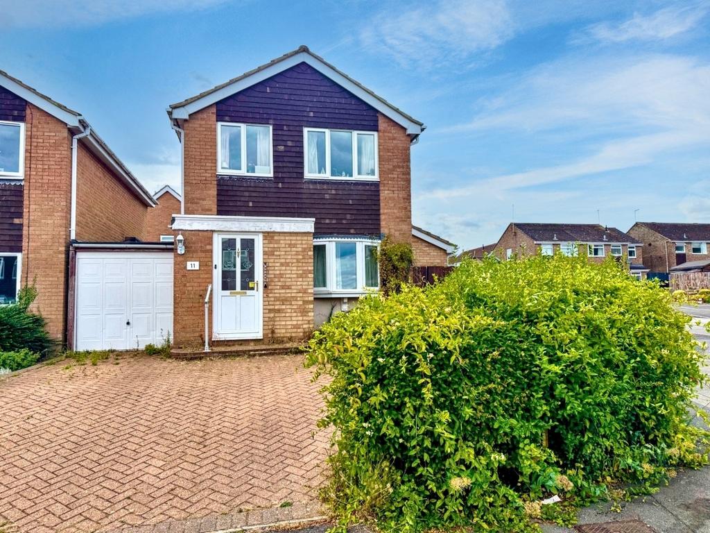 Link Way, Bugbrooke, NN7 3PS 4 bed detached house - £300,000