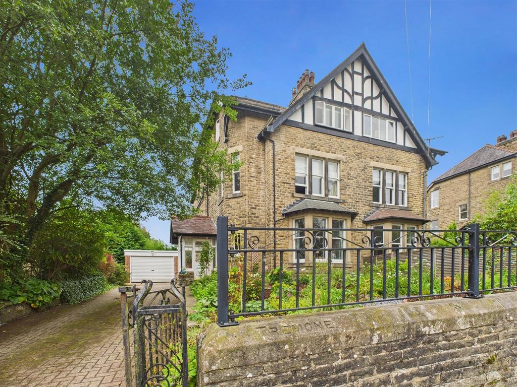 Lightwood Road, Buxton 5 bed semi-detached house - £570,000