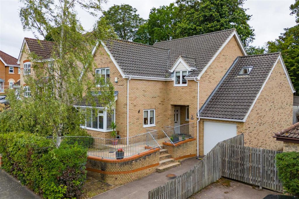 Saxon Way, Woodbridge IP12 4 bed detached house for sale - £675,000