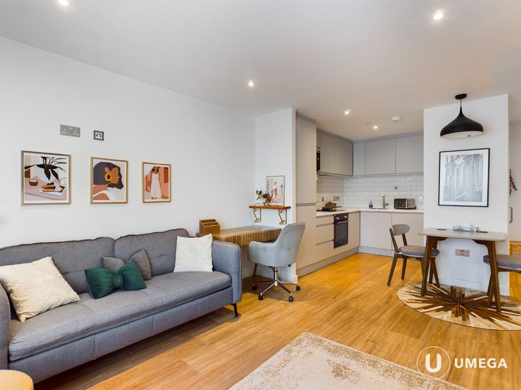 Kings Stables Road, Old Town... 1 bed apartment to rent - £1,500 pcm (£ ...