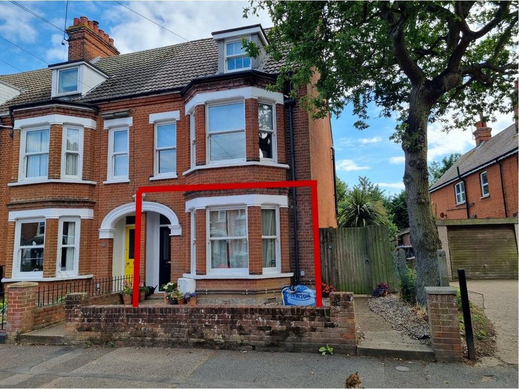 Felixstowe, Suffolk 1 bed apartment for sale - £110,000