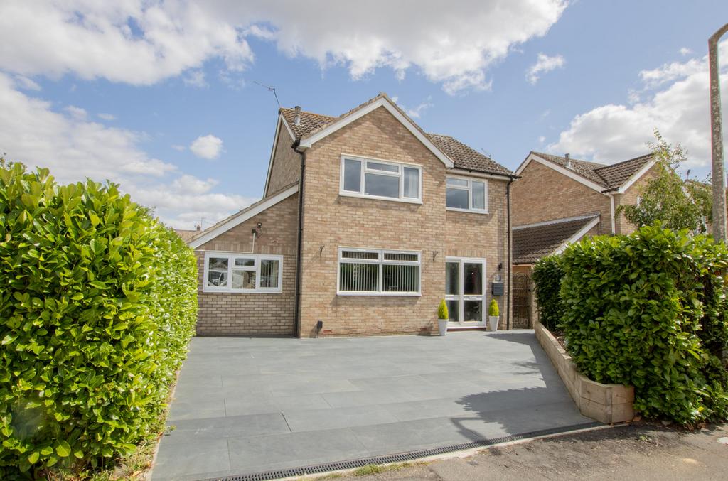 Winstree Close, Layer De La Haye, CO2 4 bed detached house - £450,000