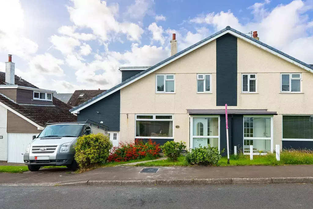 37, Lhon Vane Close, Onchan 3 bed semi-detached house for sale - £359,000