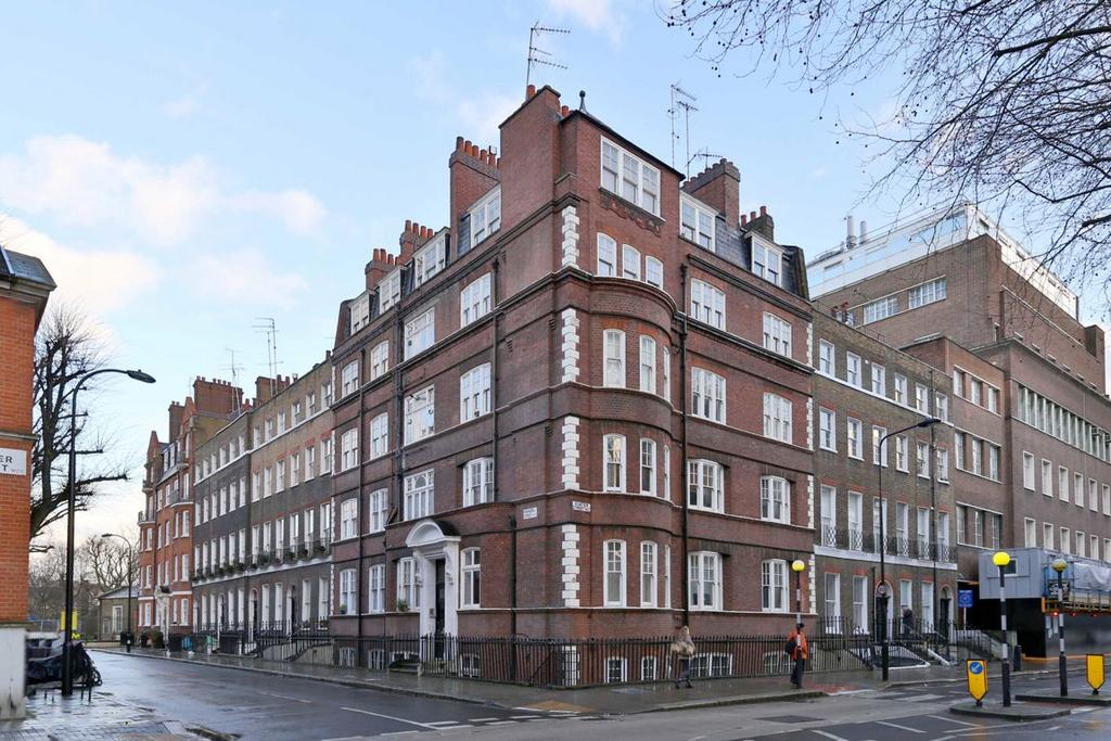 Handel Street, London WC1N 3 bed flat - £3,497 pcm (£807 pw)