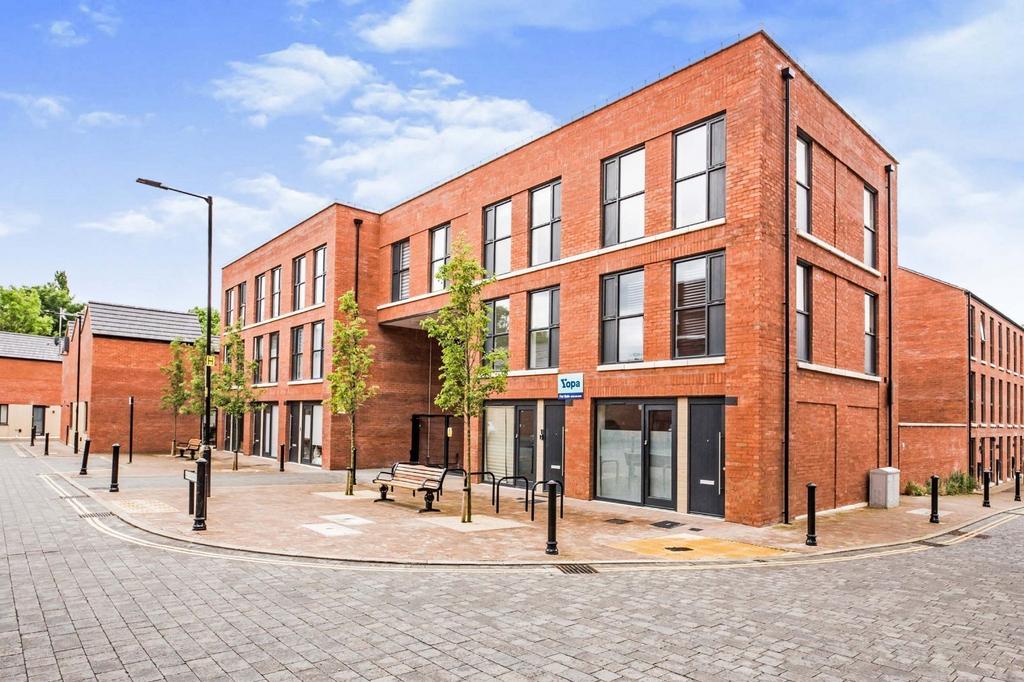 Fairway View, Greater Manchester SK5 3 bed terraced house for sale - £215,000