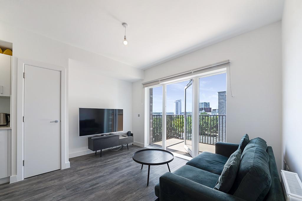 Millet Place, Pontoon Dock London E16 1 bed apartment to rent - £1,980 ...