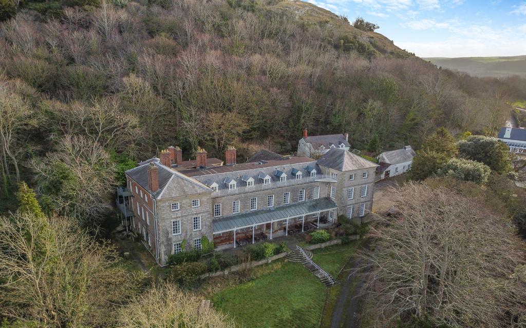 Marl Hall, Marl Lane, Wales, LL31 9JA Mixed use - £500,000