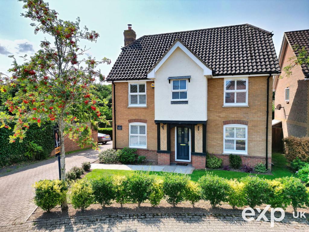 Victoria Drive, West Malling ME19 4 bed detached house - £650,000