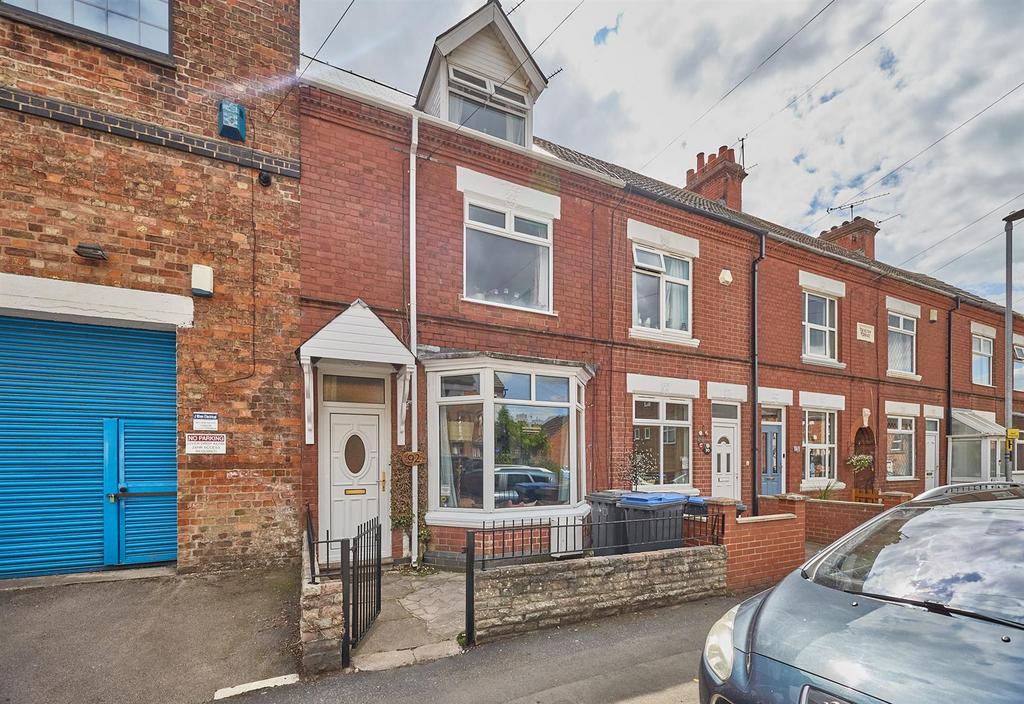 Factory Road, Hinckley 4 bed terraced house for sale - £220,000