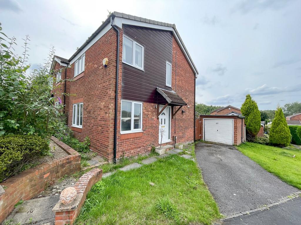 Lowick Green, Woodley 3 bed detached house for sale - £250,000