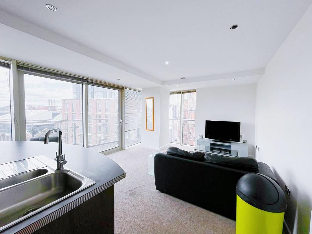 K2, Albion Street, Leeds 2 bed flat - £1,400 pcm (£323 pw)