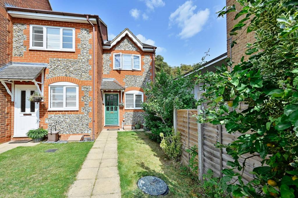 Parish Close, WD25, Watford, WD25 2 bed semi-detached house for sale ...