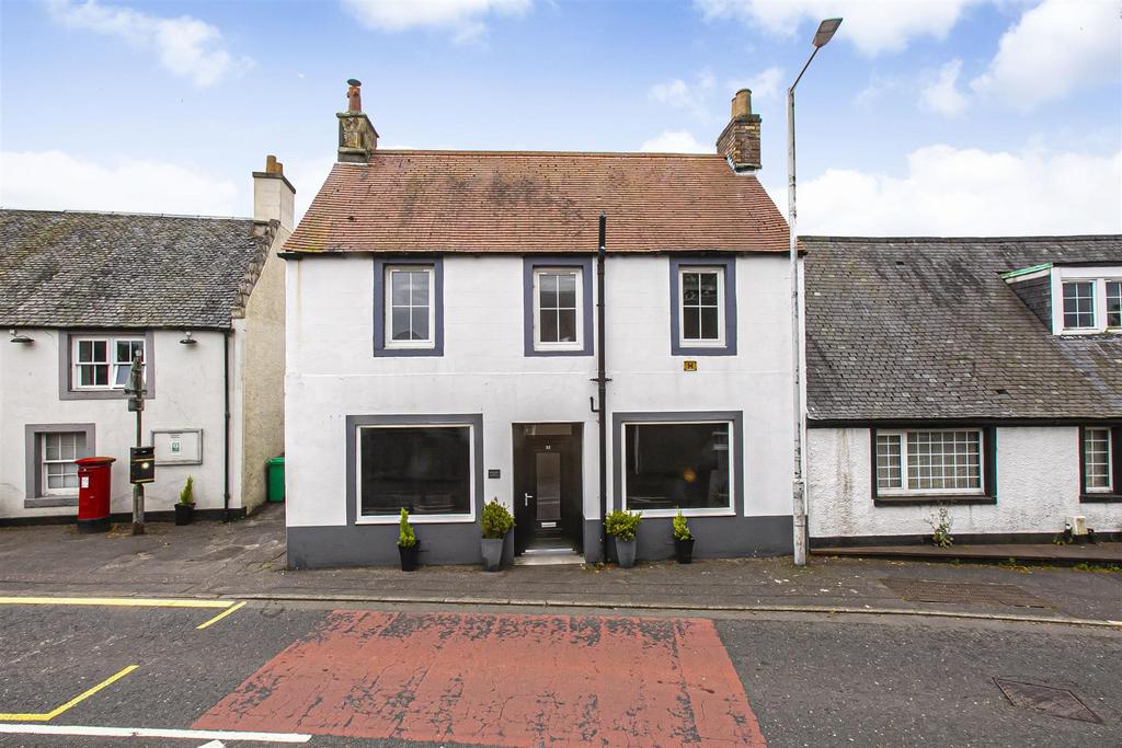 12 Main Street, Carnock, KY12 9JQ 4 bed semi-detached house - £290,000