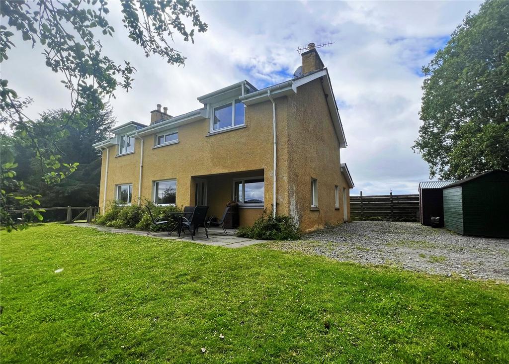 Braeval, Daviot, Inverness, IV2 4 bed detached house for sale - £370,000